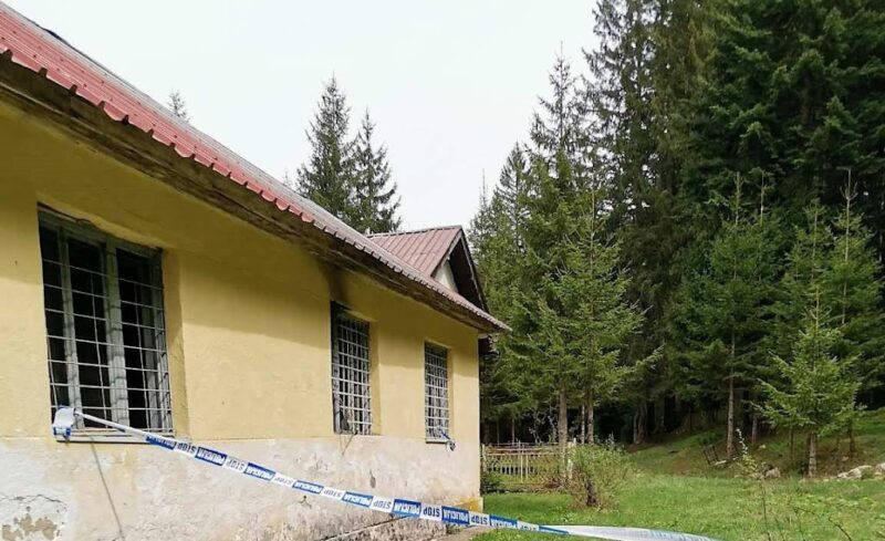 Digjen pyjet e Rozhajës si dhe shkolla e vetme shqipe ne Dacaj ...